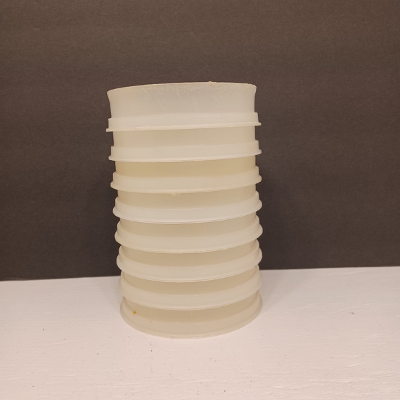 Tupperware | Kitchen | Tupperware Hamberger Patty Storage Freeze ...